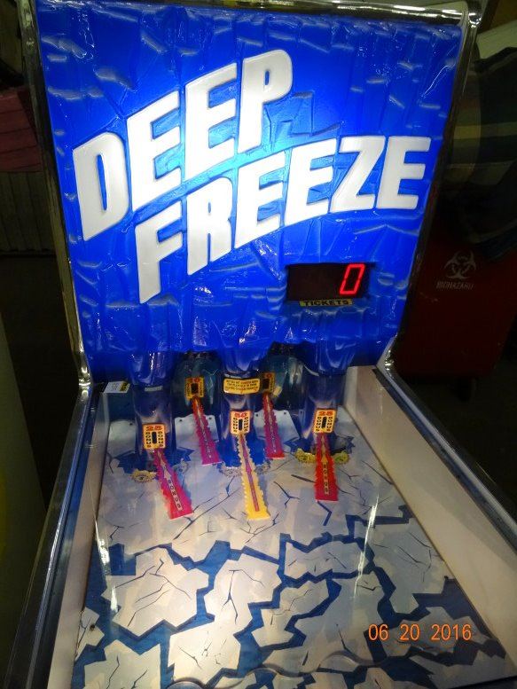 Seidel "Deep Freeze" Coin-Op Arcade Game
