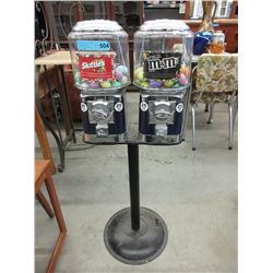 Beaver double head gumball machine on stand