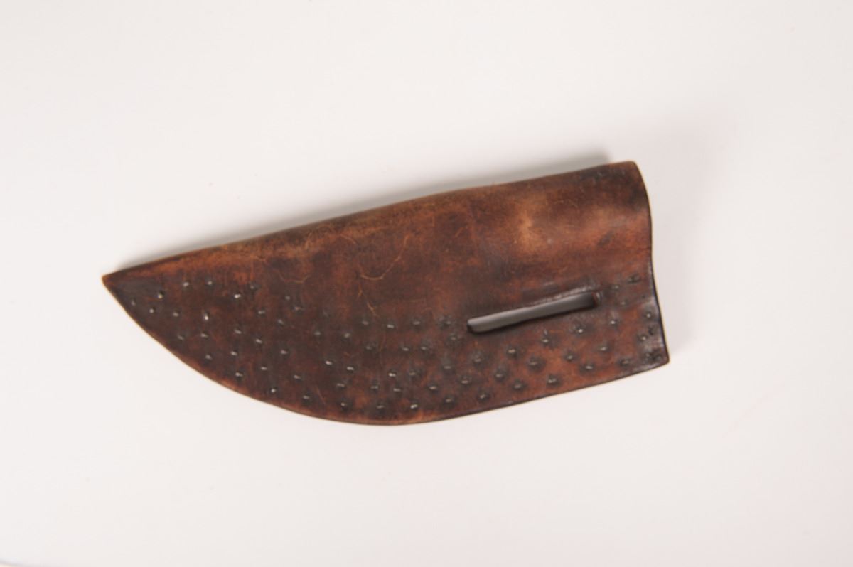 Blackfeet Harness Leather Tacked Knife Case and Knife