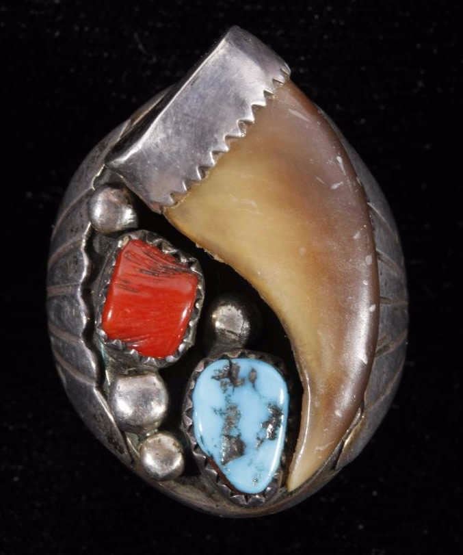 Navajo Old Pawn Silver Badger Claw Turquoise Ring