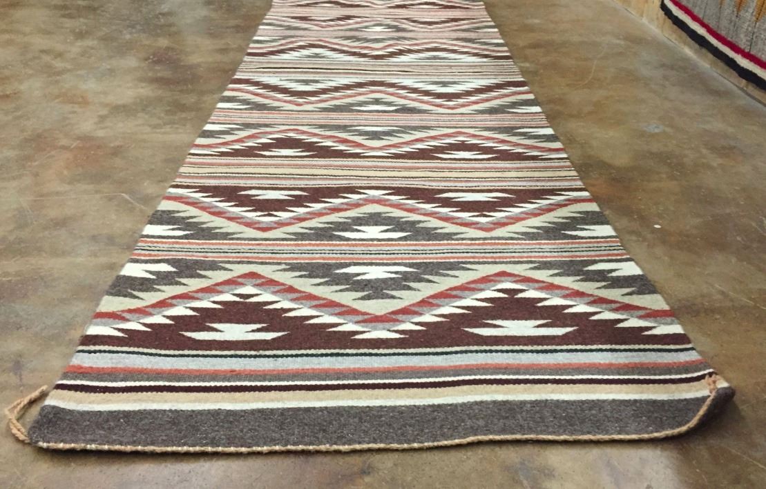 Navajo "Runner" Textile - Wide Ruins