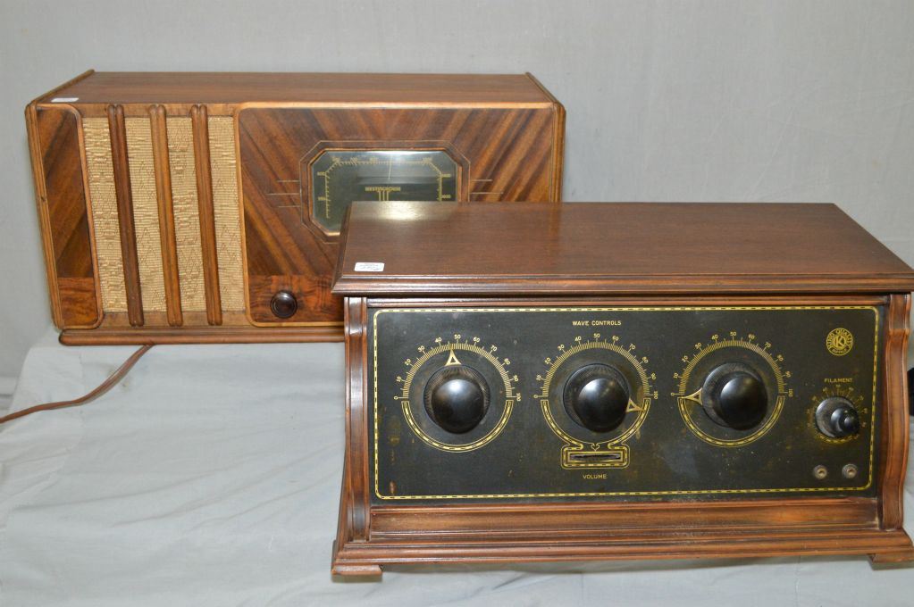 Two antique walnut cased table top radios including Westinghouse model ...
