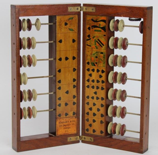 Folding Faro layout and case keeper,