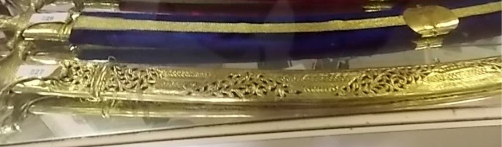 DECORATIVE SWORD WITH SHEATH - GOLD - ROUND END HANDLE