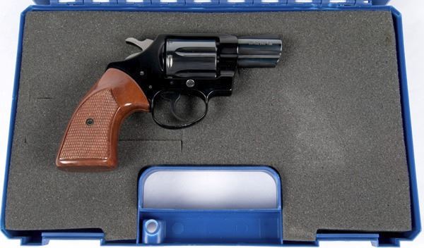 *Colt Cobra Snub Nose Revolver