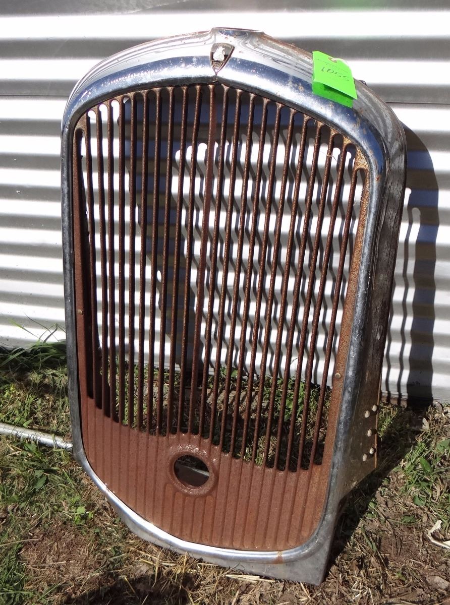 1931 Plymouth grill and radiator shell
