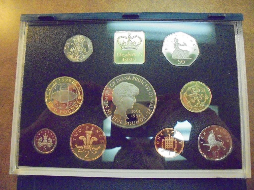 1999 UNITED KINGDOM PROOF COIN COLLECTION