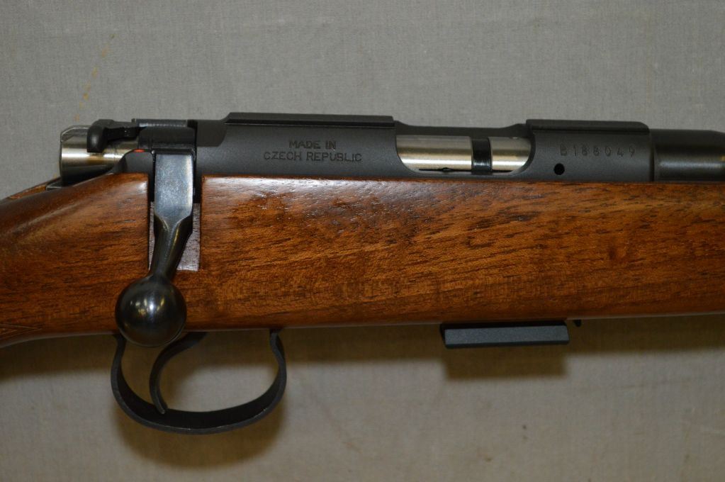 CZ Model 452 - 2E ZKM Lux .22 LR Cal Mag Fed Bolt Action Rifle w/ 25 ...