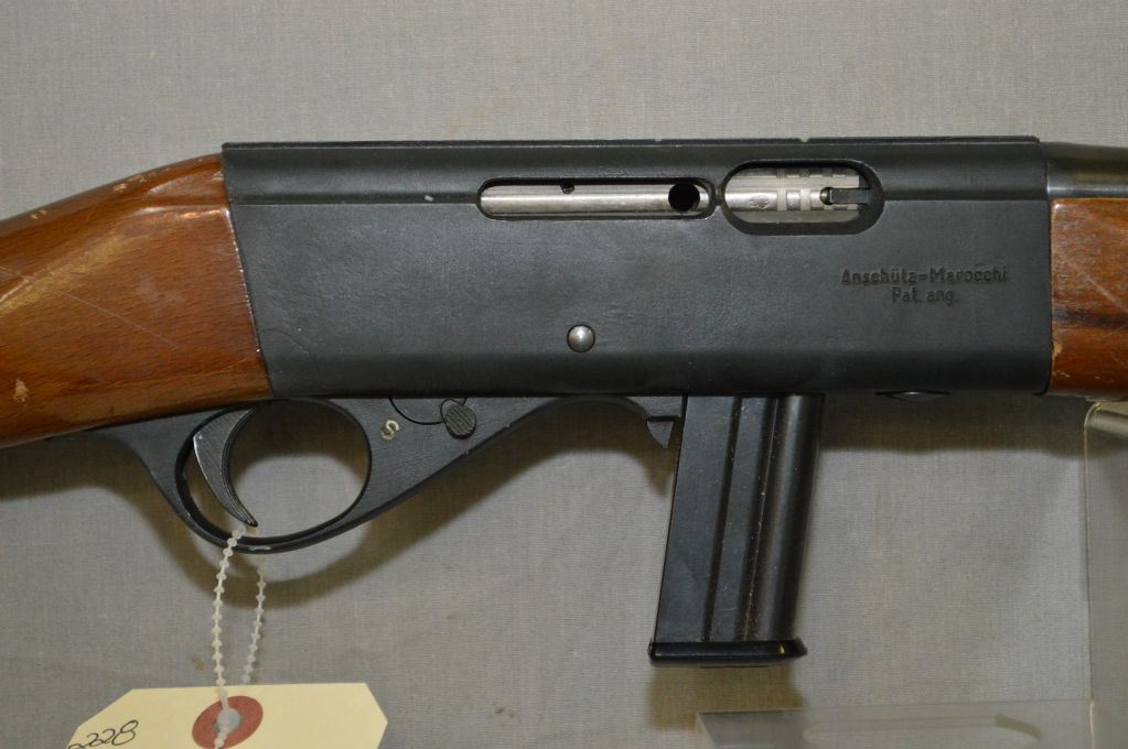 C.I.L. Model 300 .22 LR Cal Mag Fed Semi Auto Rifle w/ 21 1/2" bbl ...