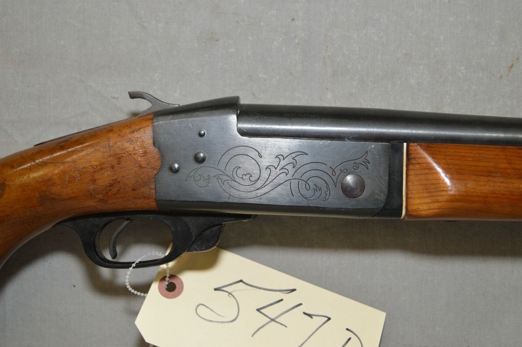 CIL Model 402 12 ga. 2 3/4" single shot break action shotgun w/ 30" bbl ...