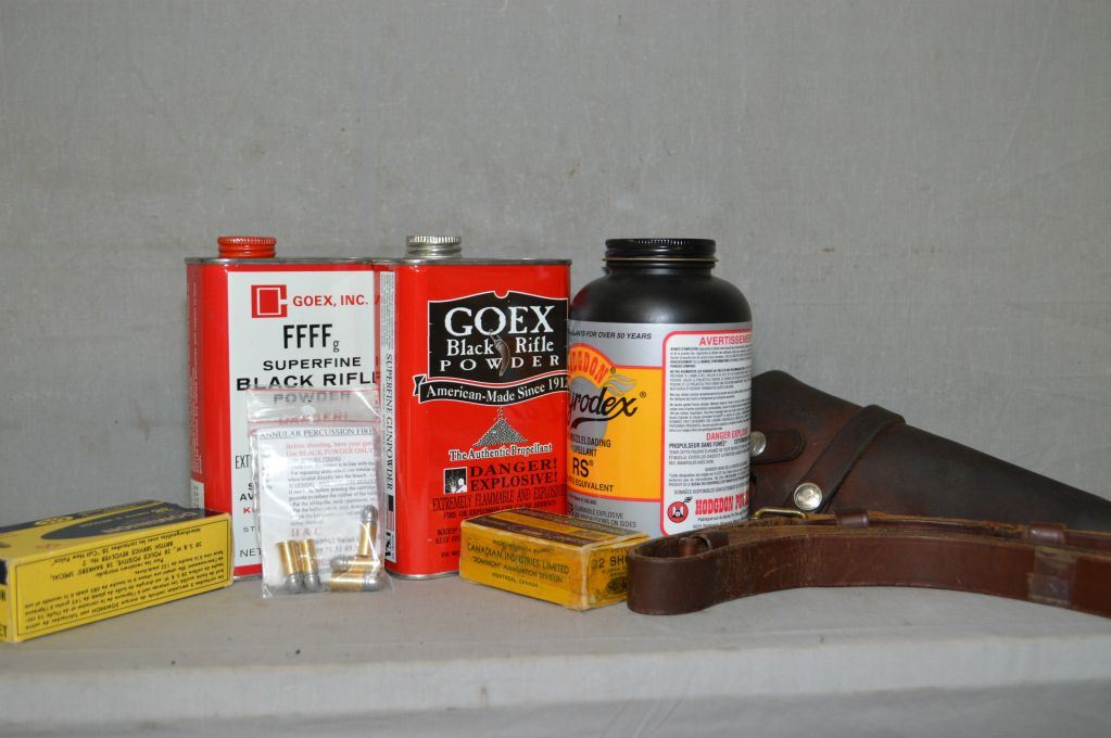 Boxed Lot: 1 lb FFFF Black Powder, 1 lb Goex Black Powder, 1 lb Hodgdon ...