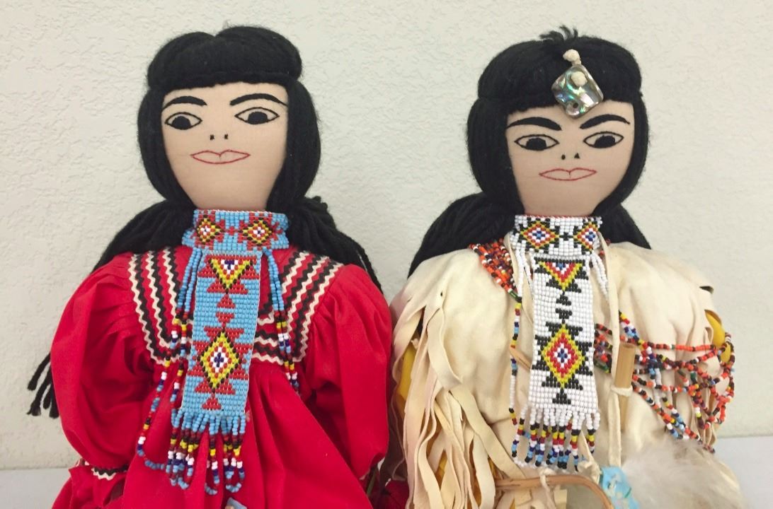 Apache Doll Set