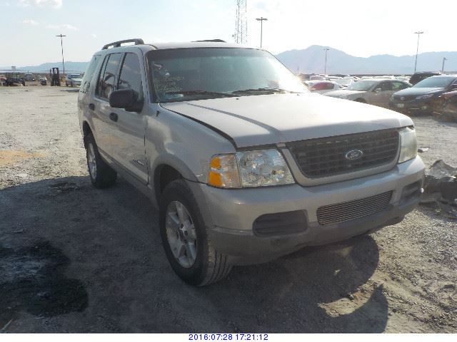 2004 - FORD EXPLORER XLS