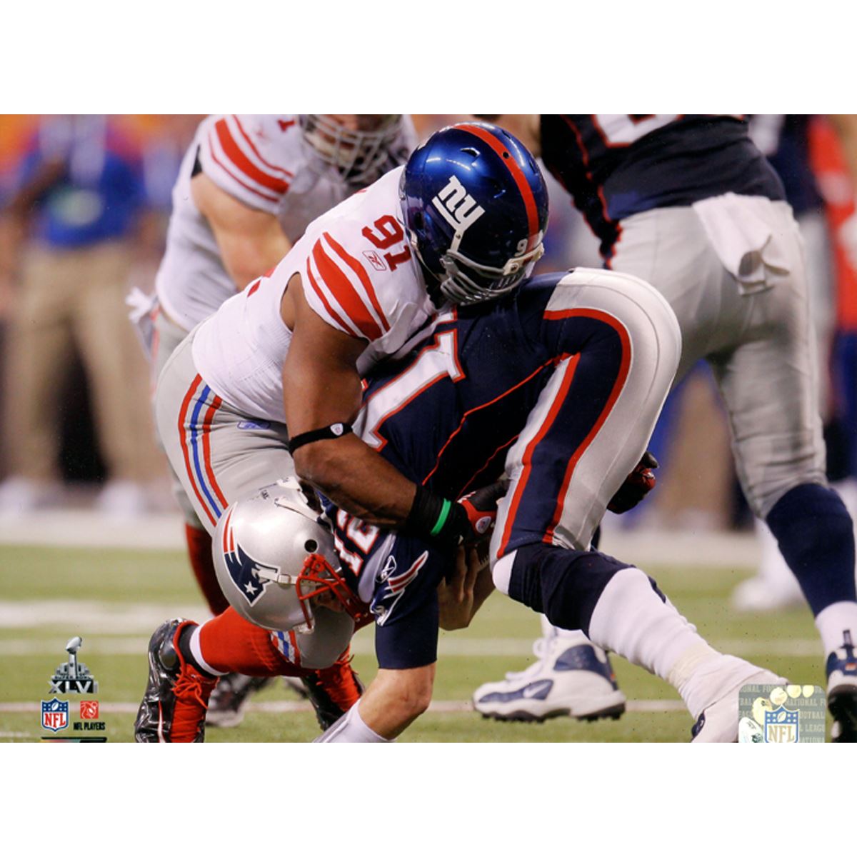 Justin Tuck Super Bowl XLVI Sack 8X10 Photo