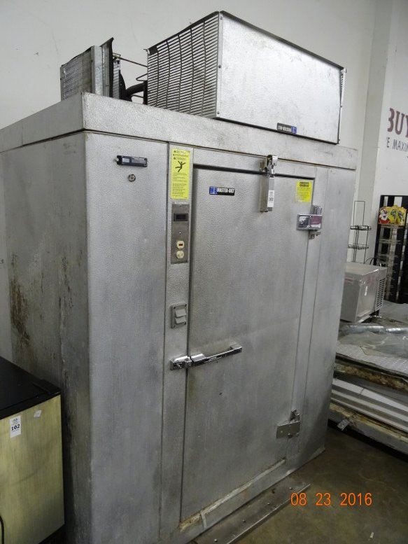 Master Bilt 5' x 5' Walk-In Freezer