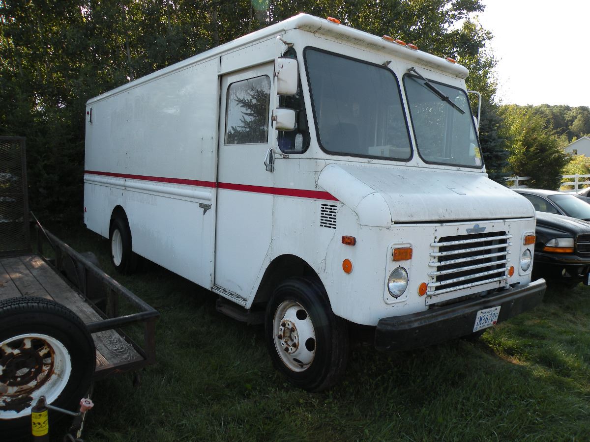 1986 GMC P30 Grumer van SN#-1GDJP32J2G3501810