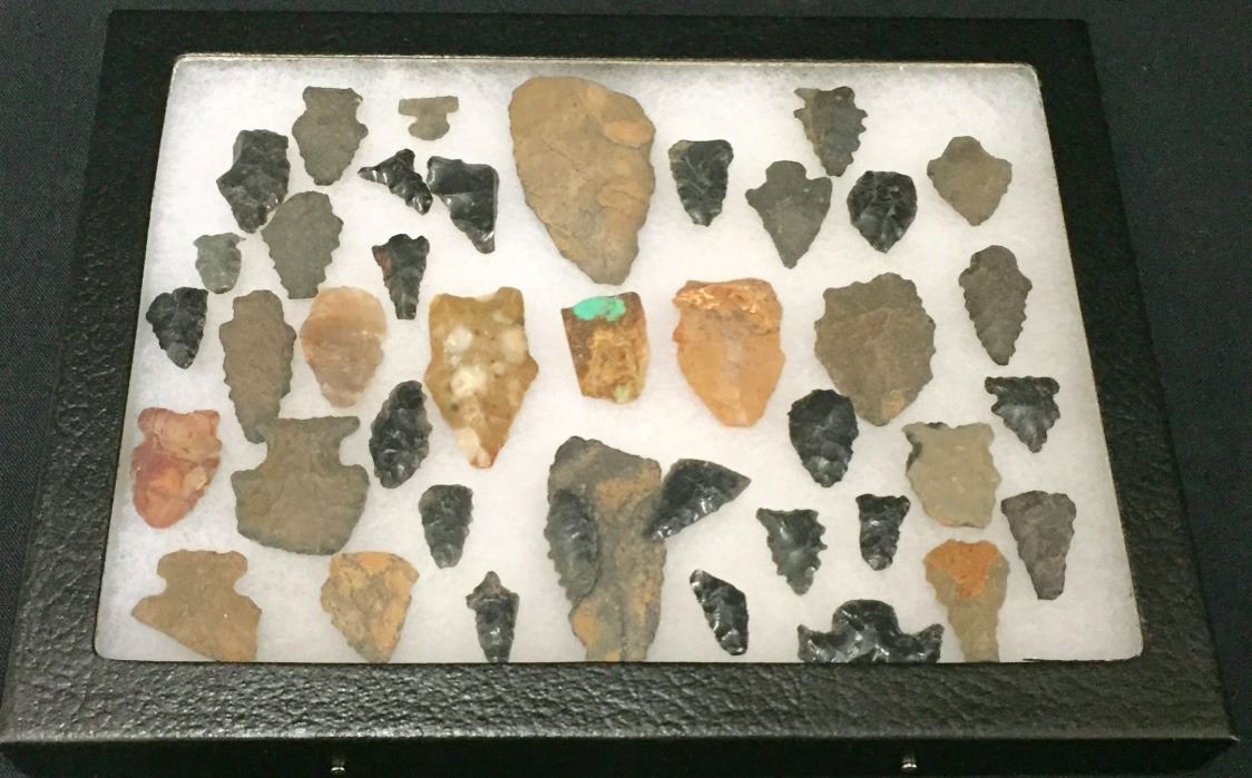 Authentic Arizona Arrowheads Display