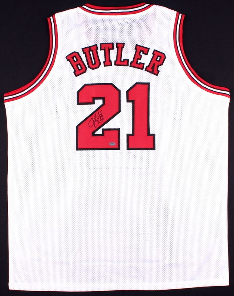 Jimmy Butler Signed Bulls Jersey (Schwartz COA)