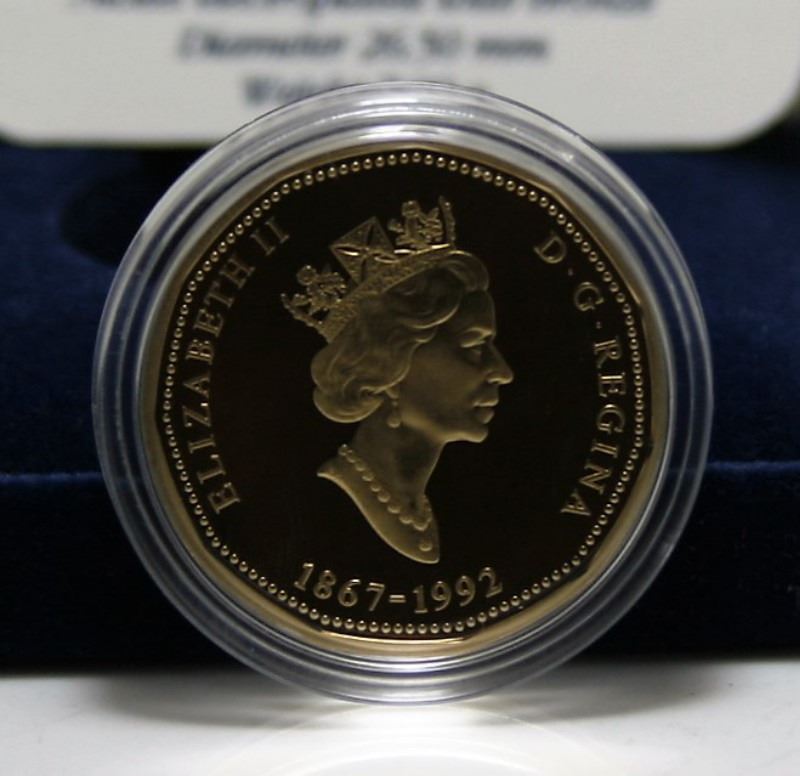 1992 Canada 125 Commemorative $1 Loonie Coin - By RCM