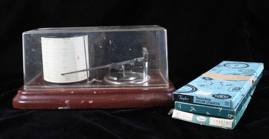 Taylor Instrument Company 7 Jewel Seismograph