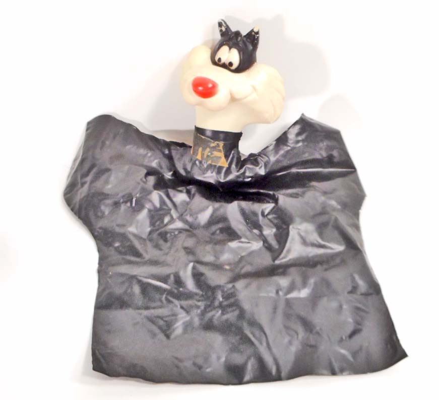 VINTAGE WB SYLVESTER THE CAT HAND PUPPET