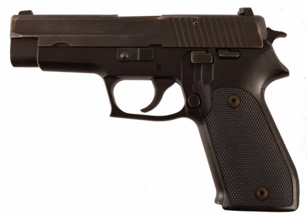Texas Ranger Rudy Flores' Sig Sauer P220 .45