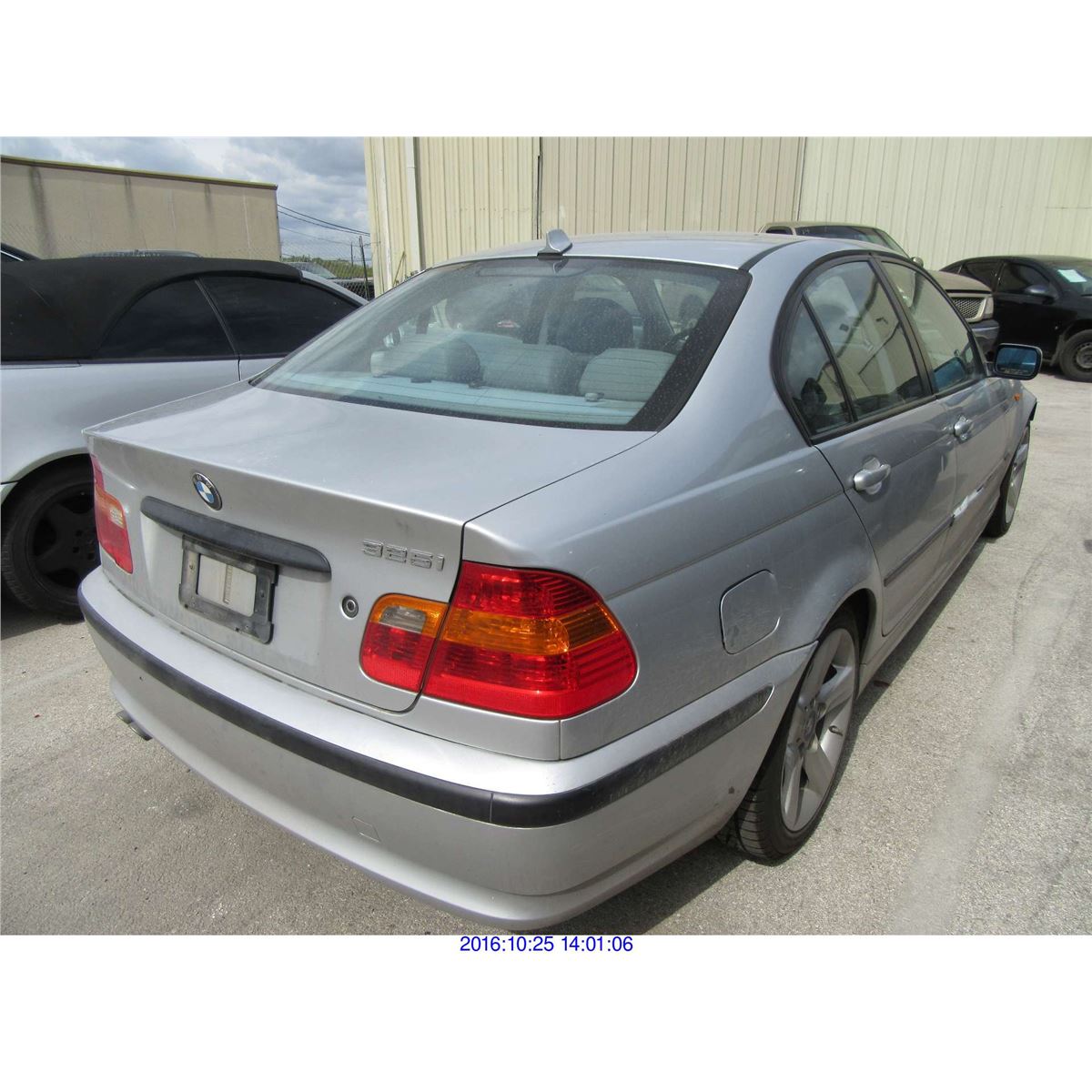 2005 - BMW 325I