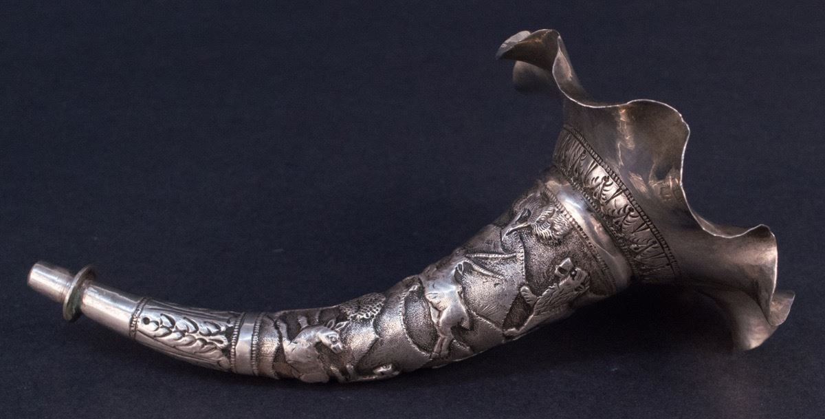 Unknown Maker - Sterling silver trumpet ear with African animals design ...