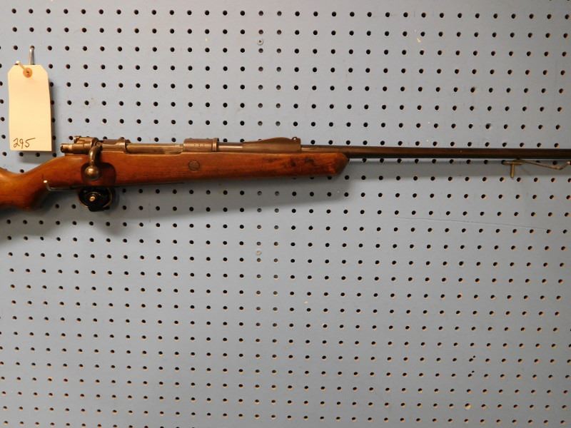 Mauser; K98; 8 x 57; Bolt; internal magazine