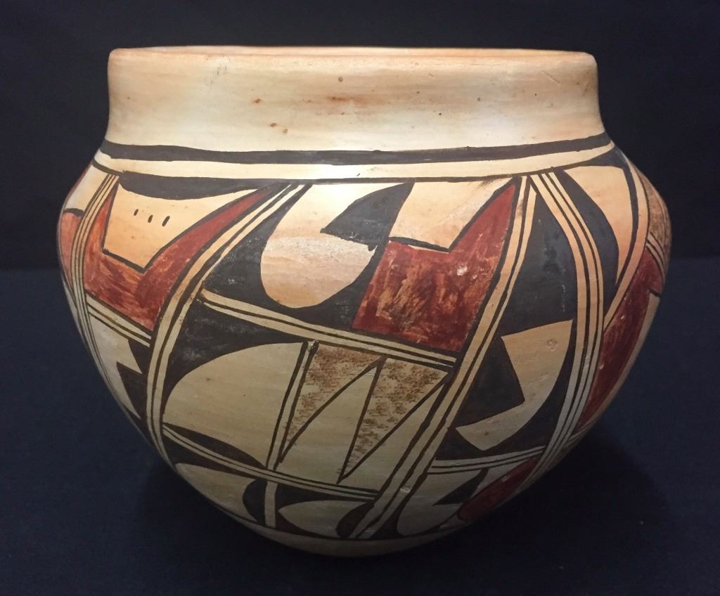 Vintage Hopi Pottery Jar – Signed