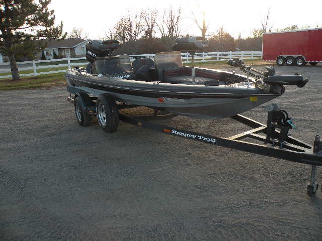 1988 Ranger 363V 17ft boat w/1988 trailer SN#-RNG1K1271788