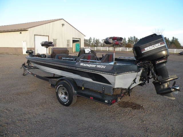 1988 Ranger 363V 17ft boat w/1988 trailer SN#-RNG1K1271788