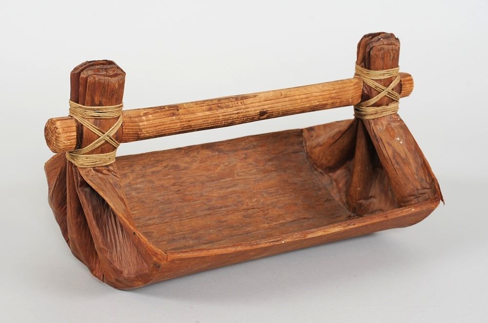 Northwest Coast Cedar Canoe Bailer 13 1/2" L. Good Condition