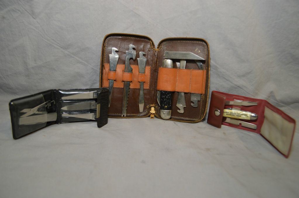 Bag Lot : Three Vintage Cased Knife Sets with interchangeable blades ...