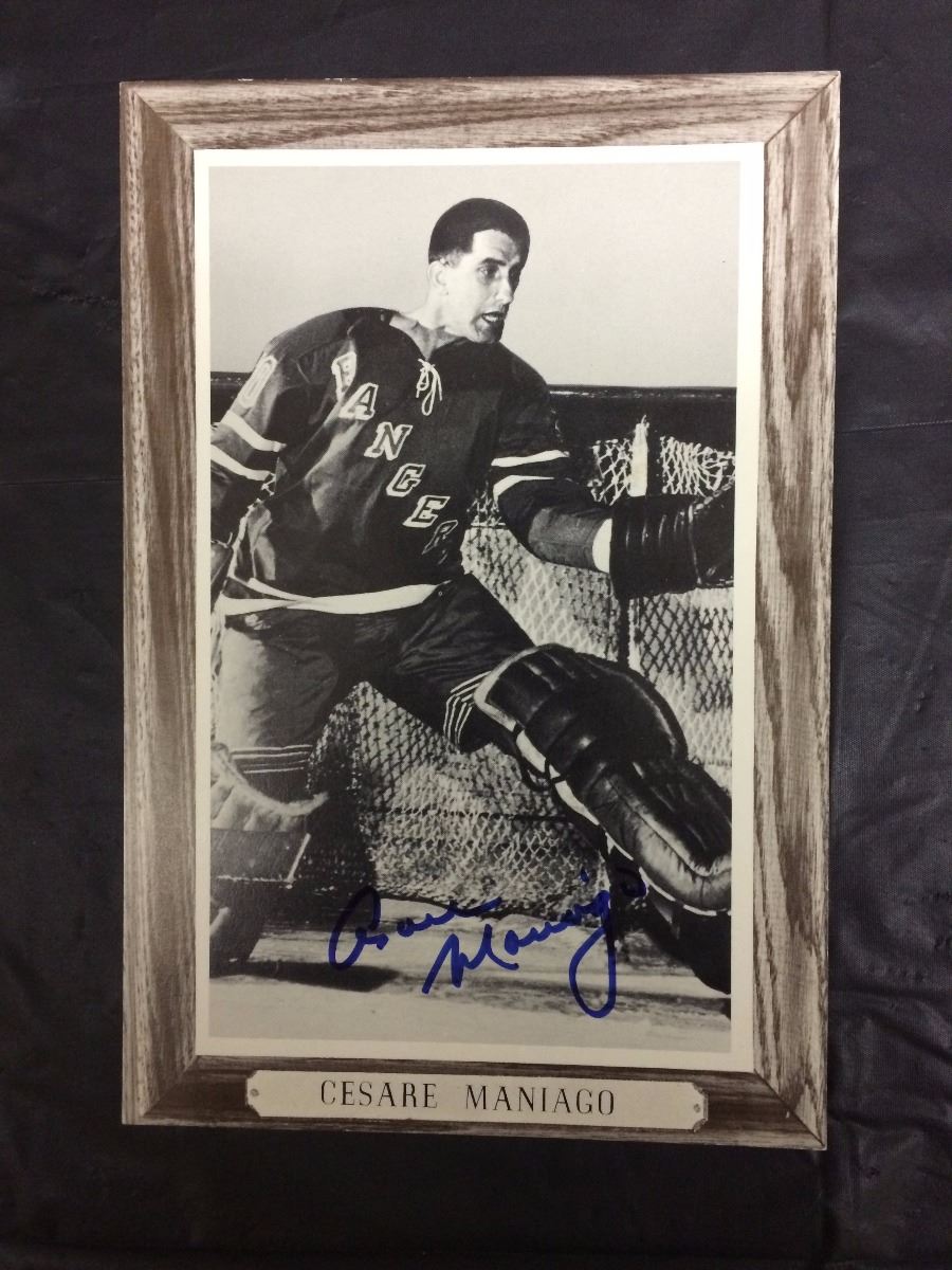 AUTOGRAPHED CESARE MANIAGO 8 X 10