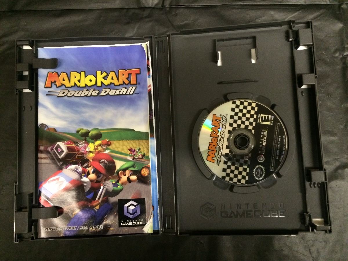 NINTENDO GAME CUBE GAME MARIO KART