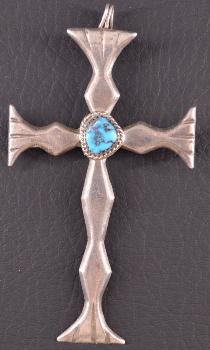 NAVAJO SILVER CROSS PENDANT