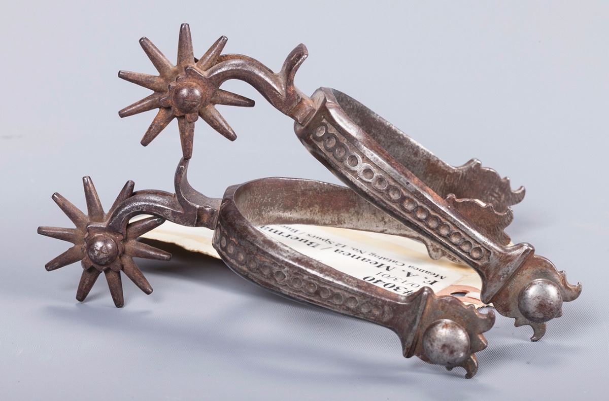 August Buermann Single Spurs