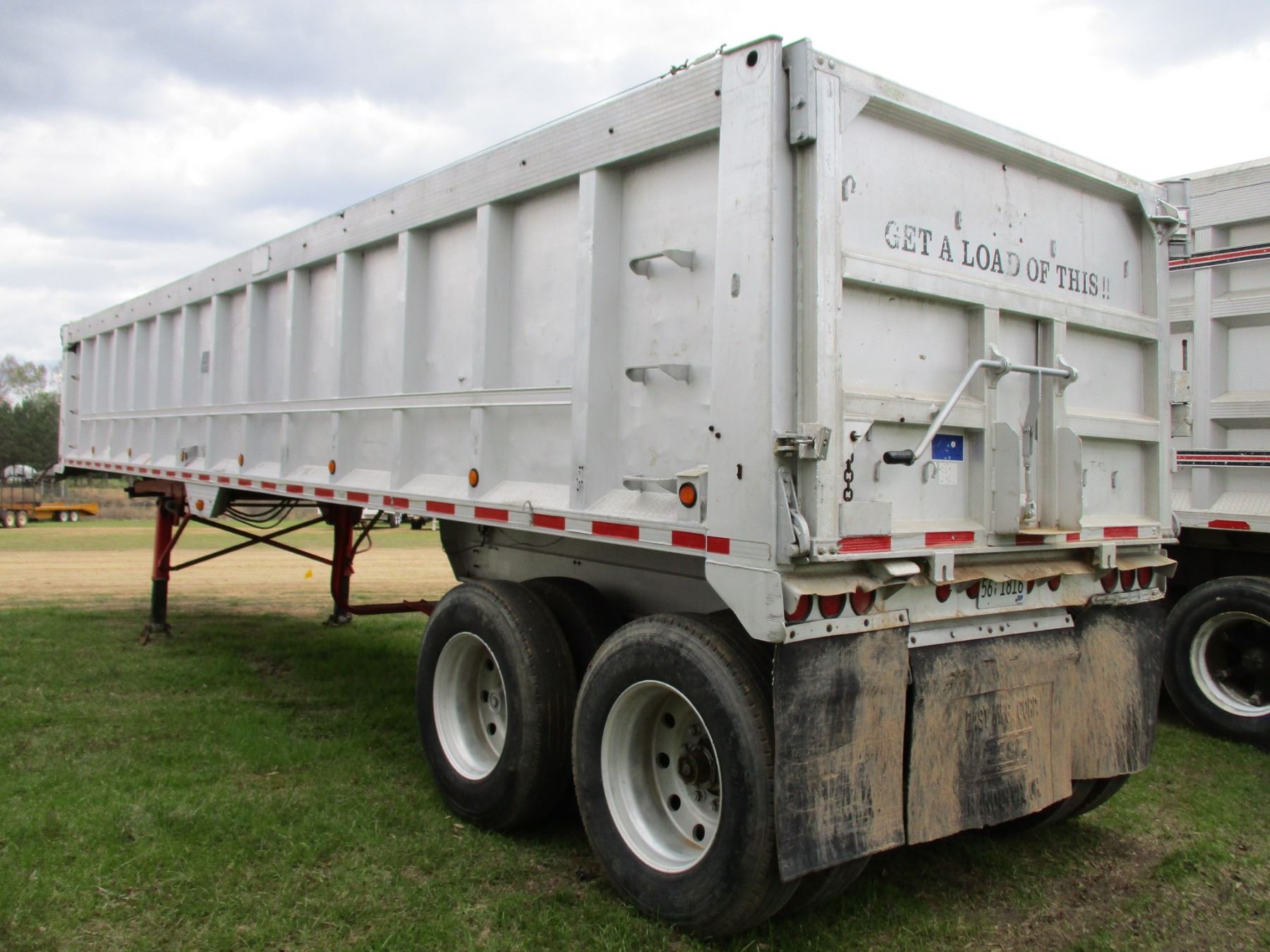 1997 EAST ALUMINUM DUMP TRAILER, VIN/SN:1E1F9U280VRB22506 - T/A, 26'L ...