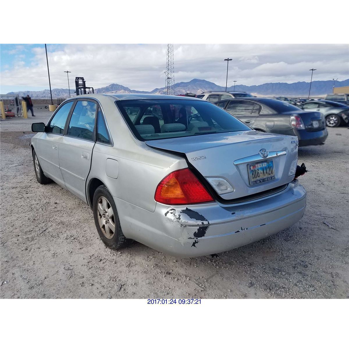 2001 - TOYOTA AVALON