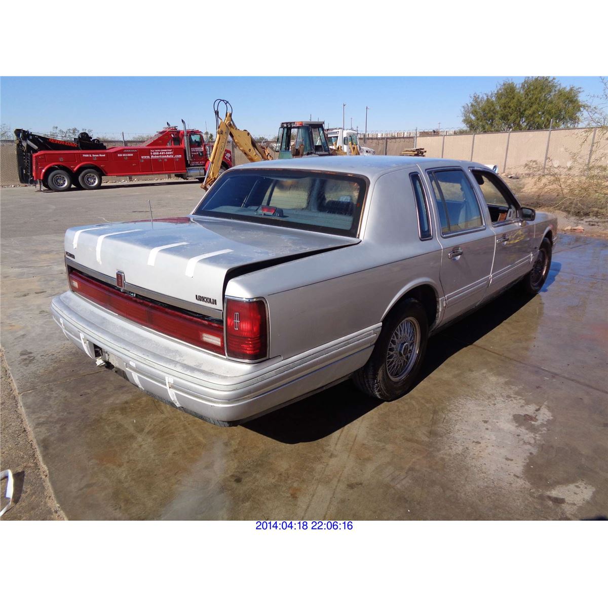 1992 - LINCOLN TOWN CAR