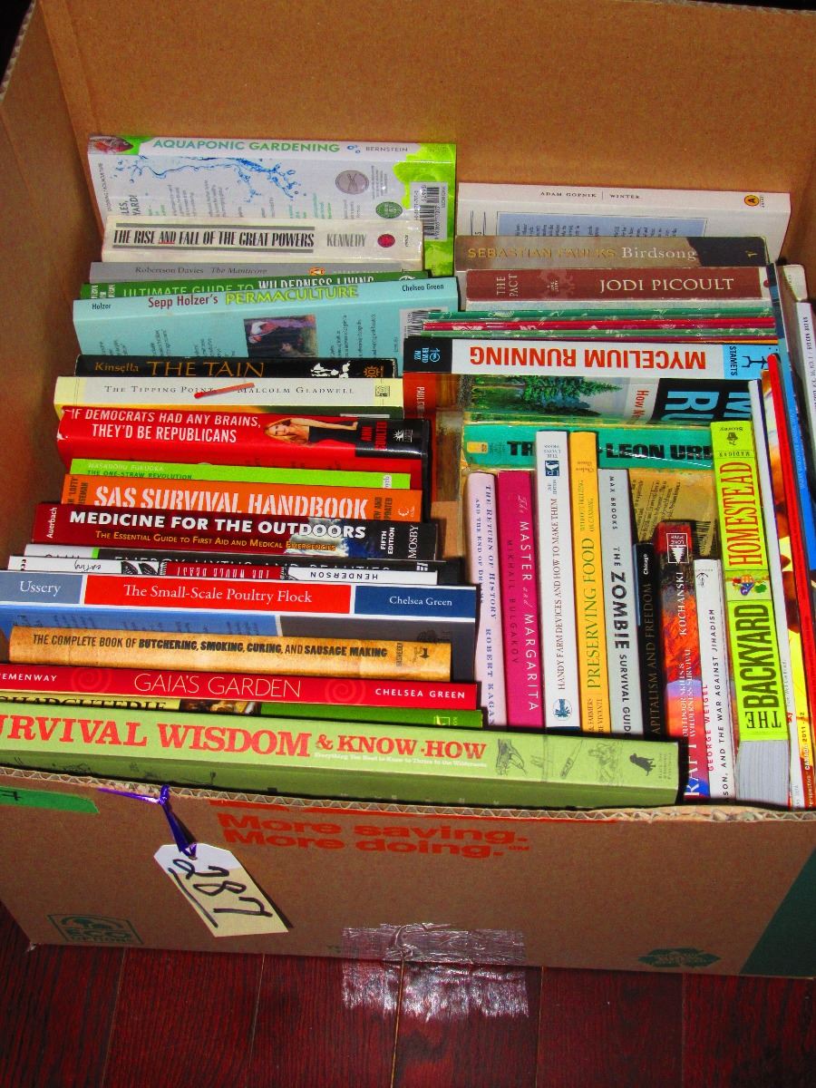 ASSORTED BOOKS - PER BOX