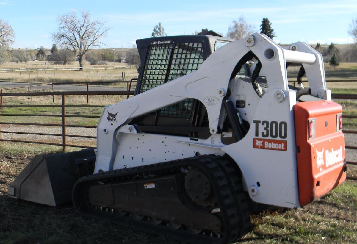 2008 Bobcat T300 track skid steer, Kubota 80 hp. diesel, 772.1 actual ...