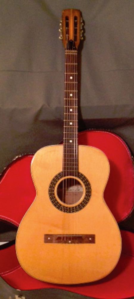 Italian Acoustic Guitar