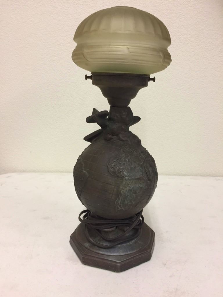 Will Rogers – Wiley Post Commemorative Lamp