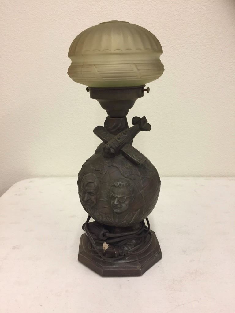 Will Rogers – Wiley Post Commemorative Lamp