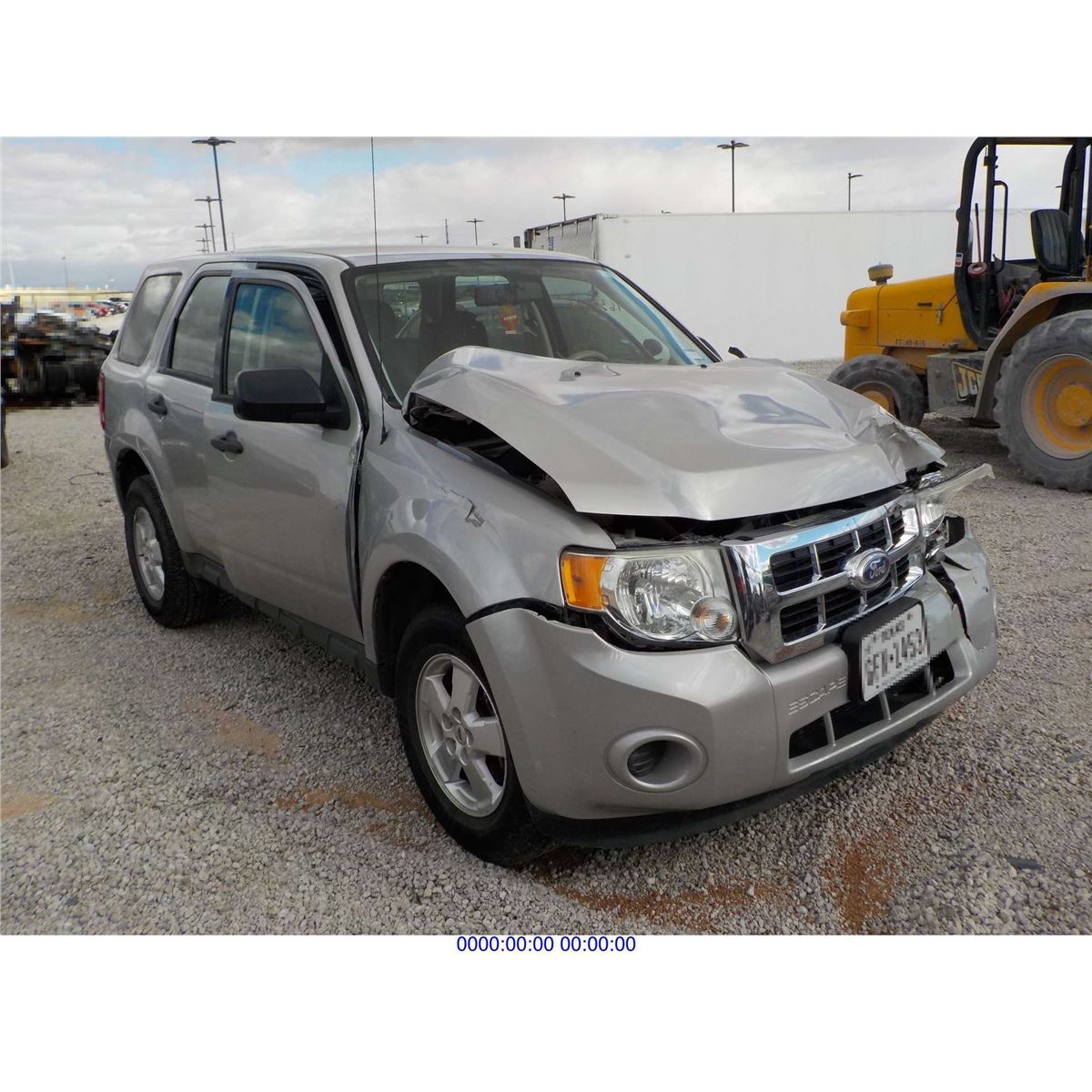 2010 - FORD ESCAPE // REBUILT SALVAGE