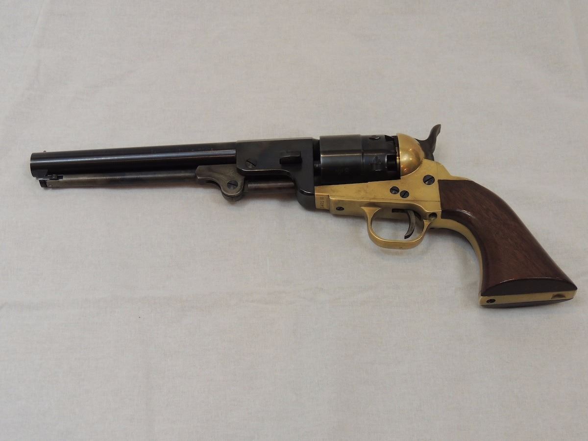 F Lli Pietta Black Powder 44 Caliber Revolver