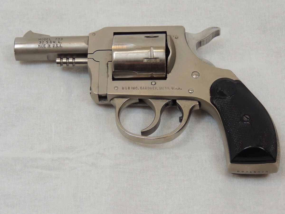 H&R Revolver Model 733