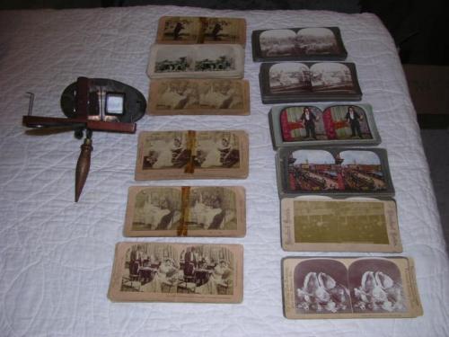 Antique Picture viewer with pictures